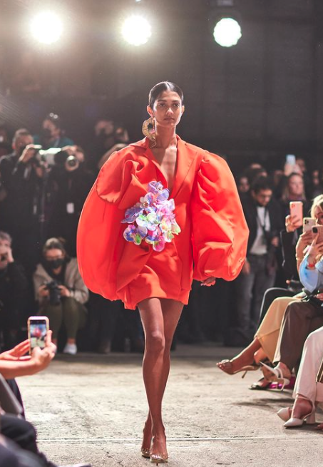Country Girl Management - Catwalk shows are changing - here's how.